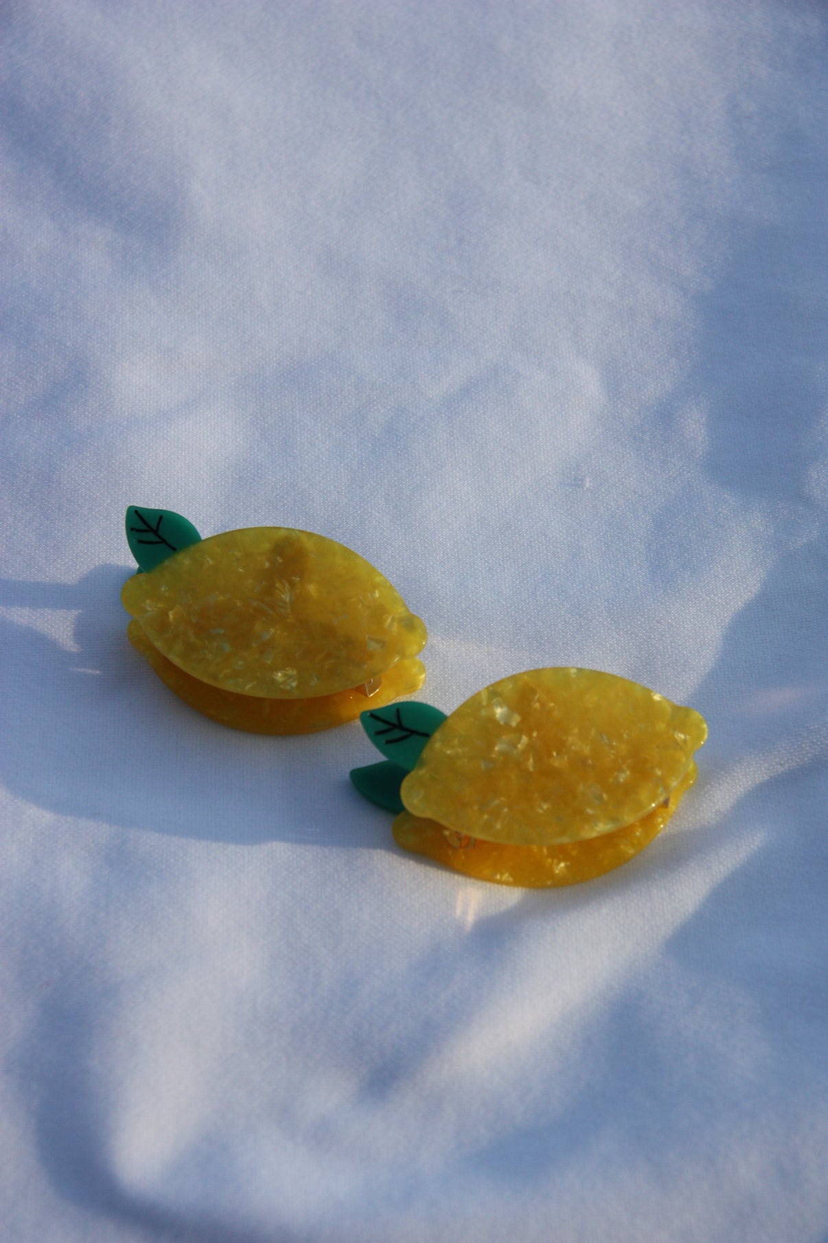 Lemon hair clip – Texture the Brand