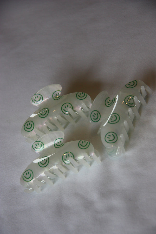 Smiley hair clip – Texture the Brand